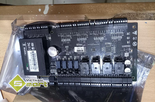 Bộ điều khiển trung tâm ZKTeco C3-100 nhập chính hãng ️