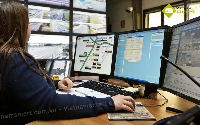 Màn hình phân giải 4K Hikvision DS-D5055UC-C ️