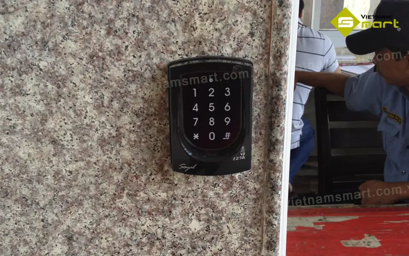 Đầu đọc thẻ kiểm soát cửa Soyal AR-725E | Giá rẻ ️