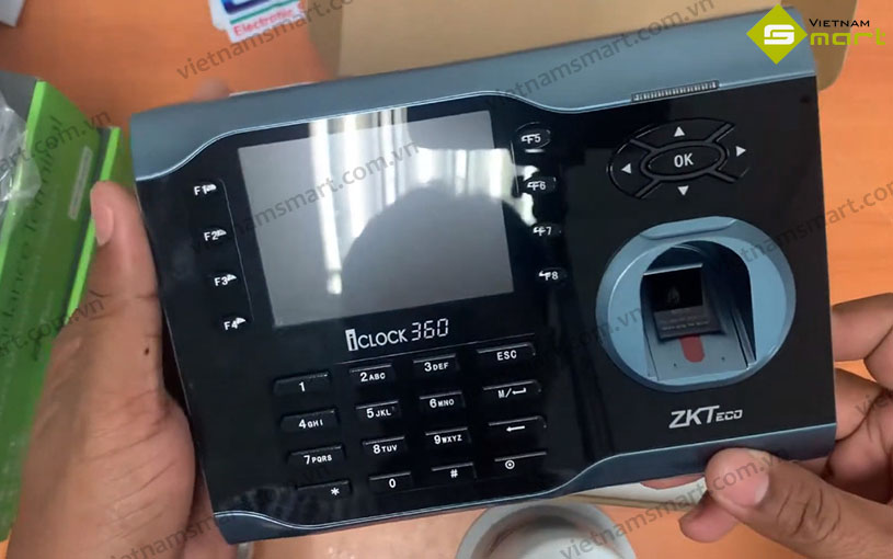 Máy chấm công vân tay thẻ ZKTeco iClock 360 | VietnamSmart