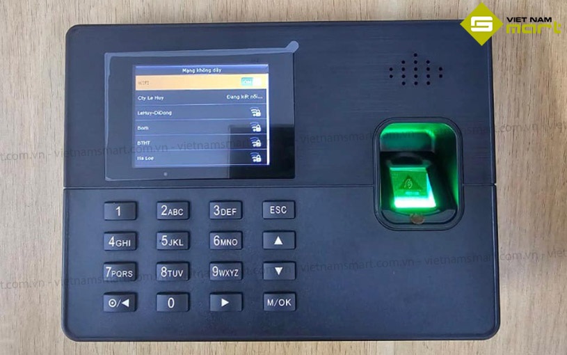 Máy chấm công vân tay ZKTeco W666 Plus giá rẻ| VietnamSmart