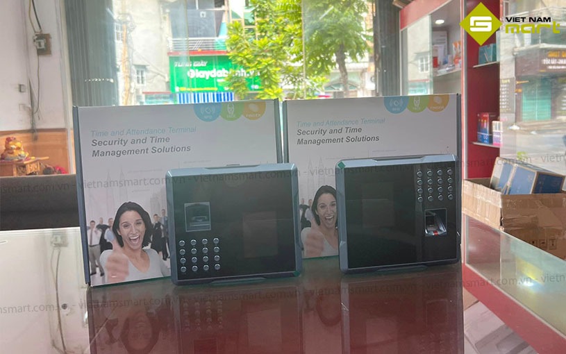 Máy chấm công vân tay ZKTeco Iclock 1000G - Giá tốt ️